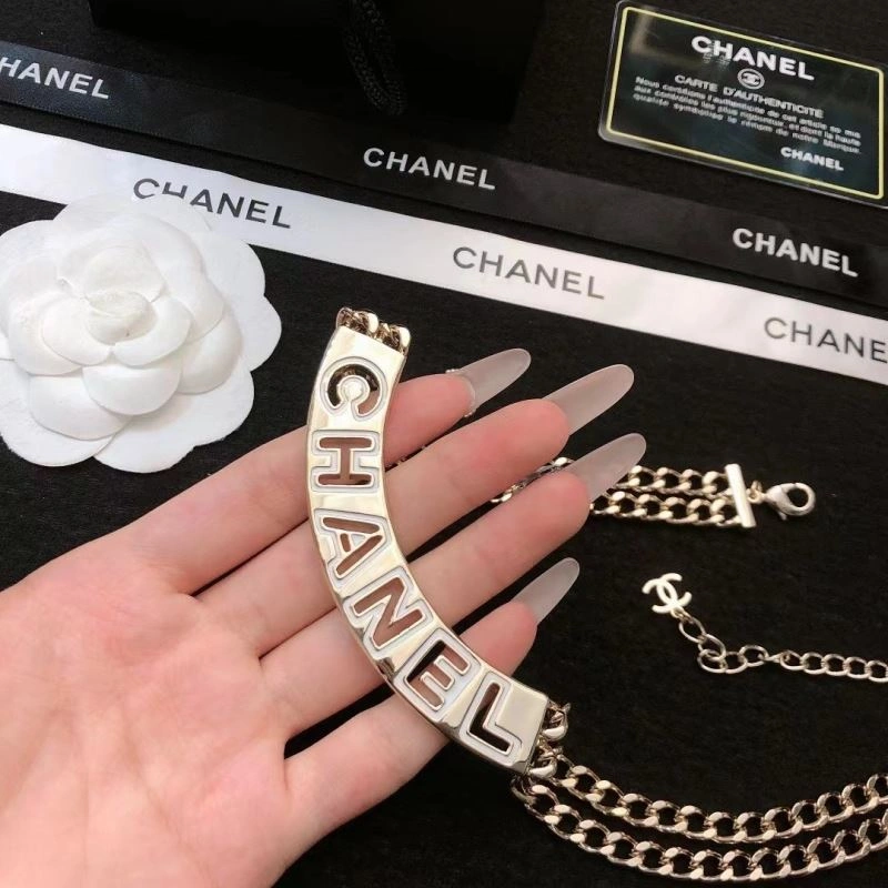 Top match Chanel Necklaces