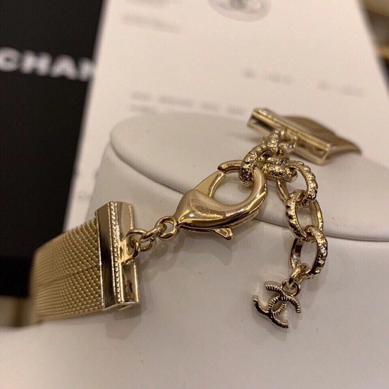 Original Chanel Necklaces