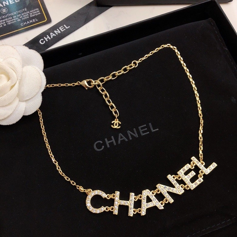 Brand-authenticated Chanel Necklaces
