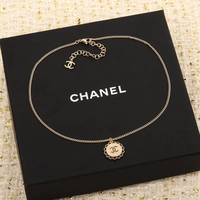 High accuracy Chanel Necklaces