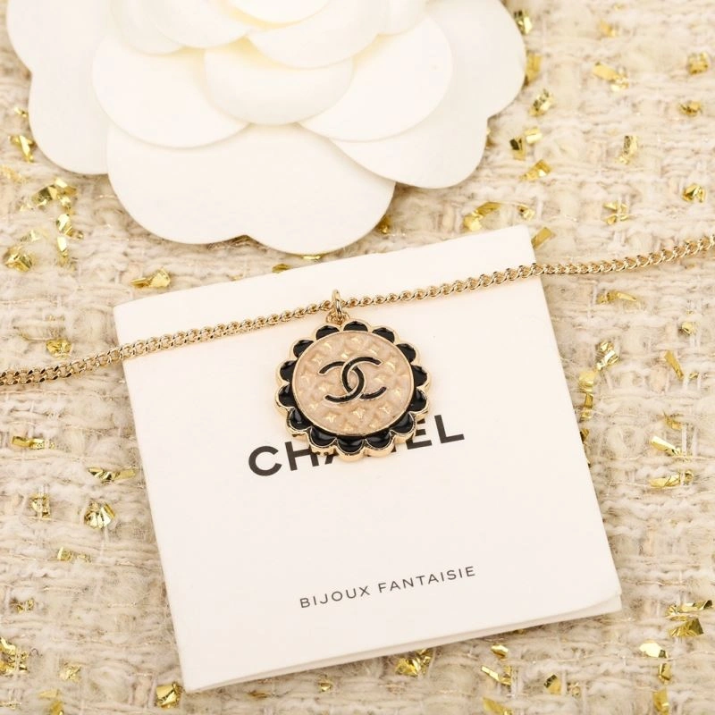 High accuracy Chanel Necklaces