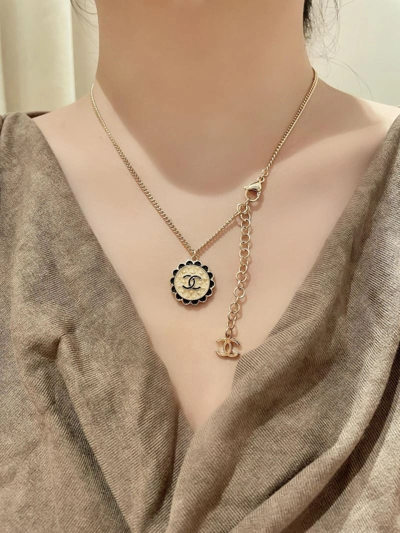 High accuracy Chanel Necklaces