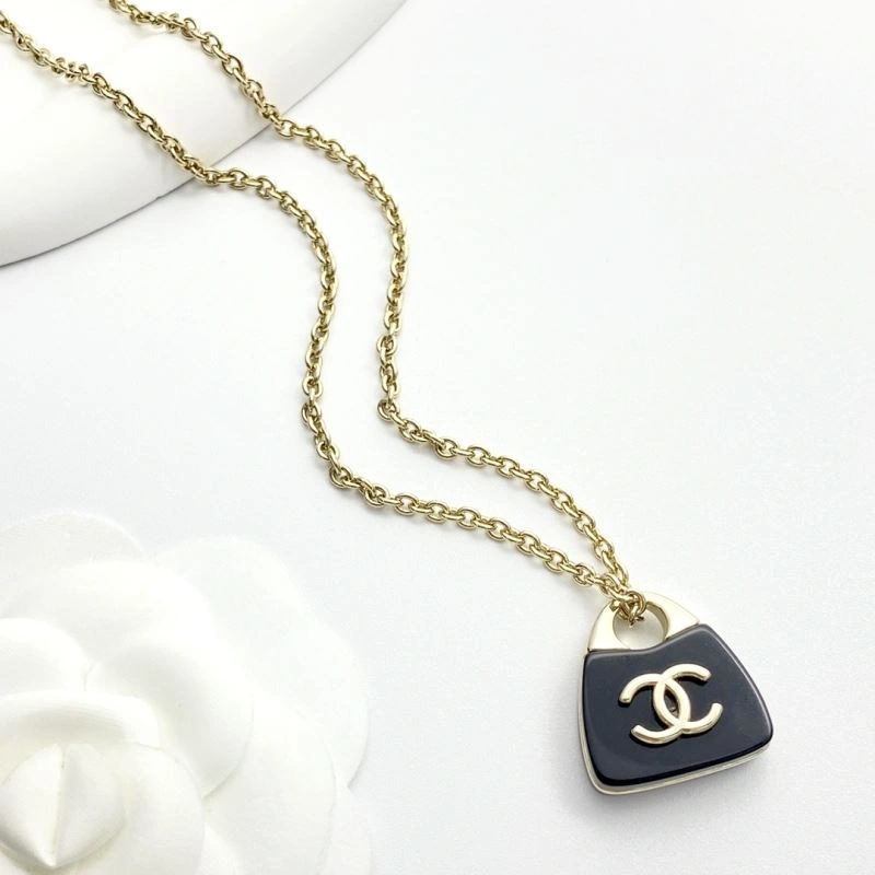 Brand-original Chanel Necklaces