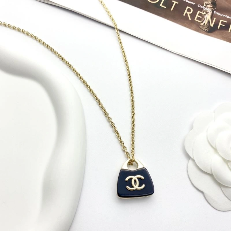 Brand-original Chanel Necklaces
