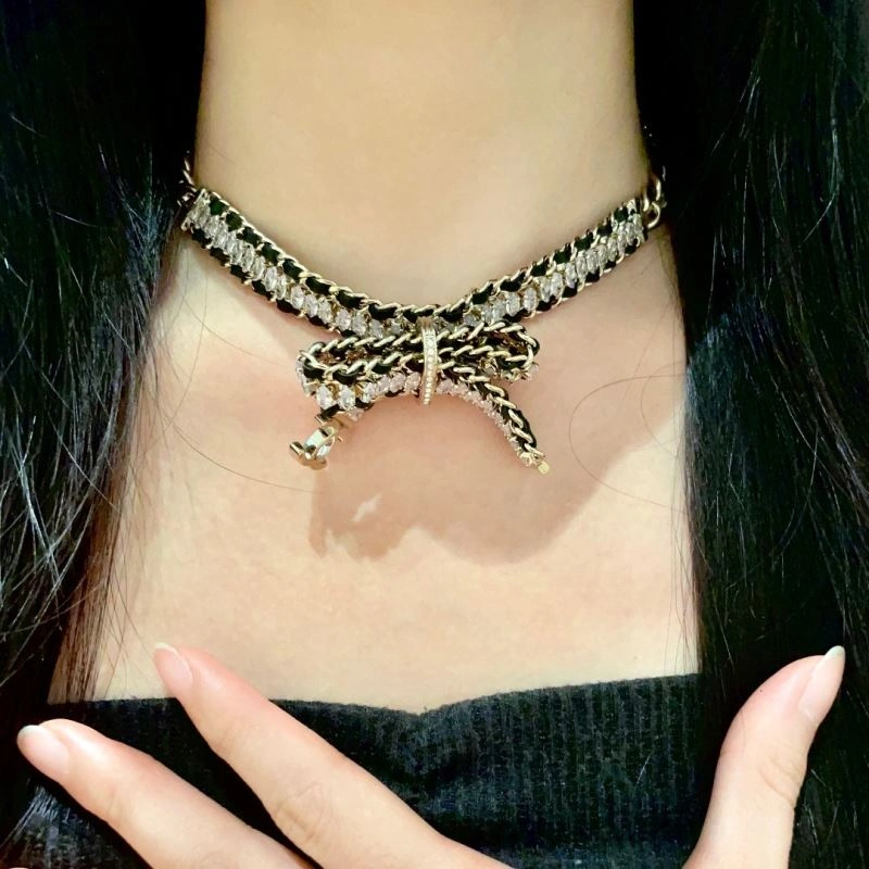 Bargain Chanel Necklaces