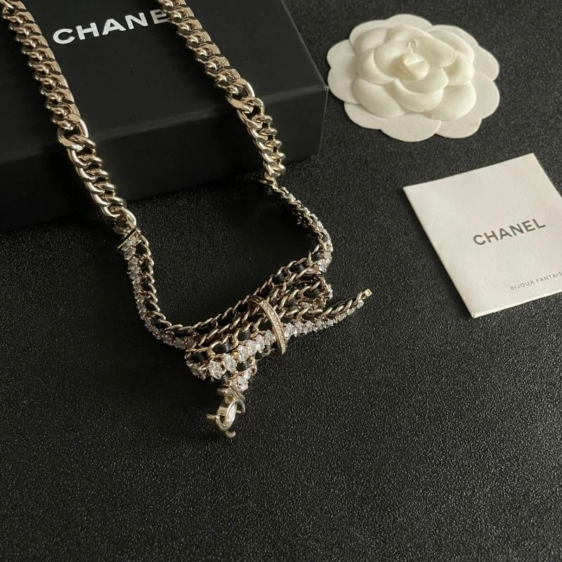 Bargain Chanel Necklaces