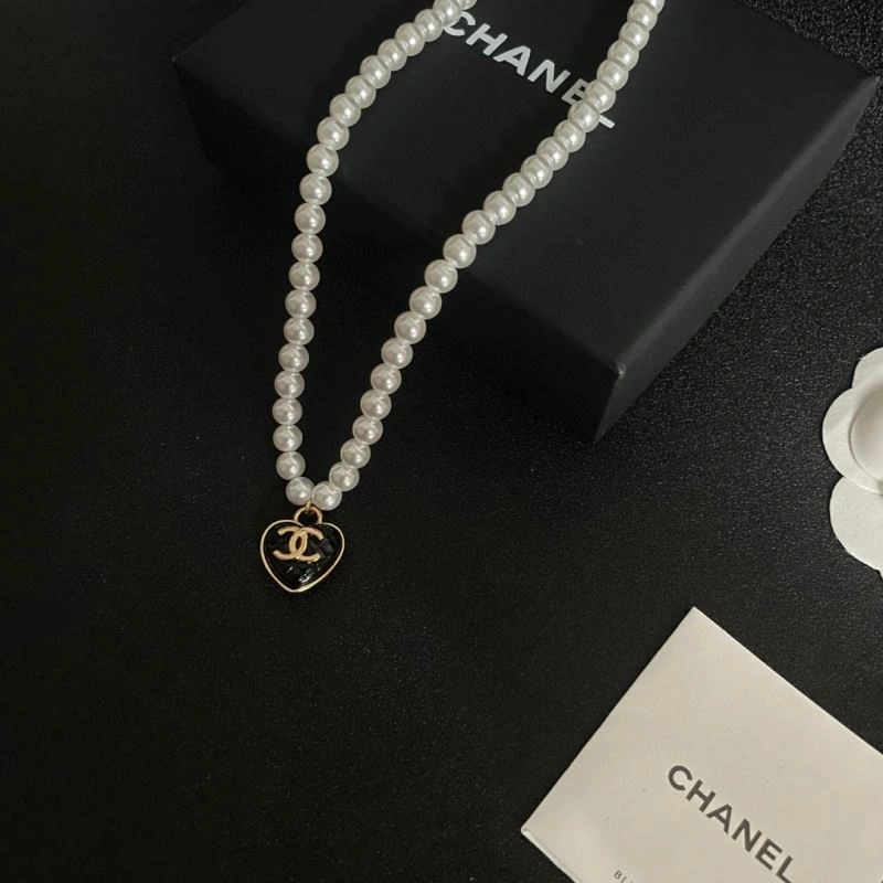 Inexpensive Chanel Necklaces
