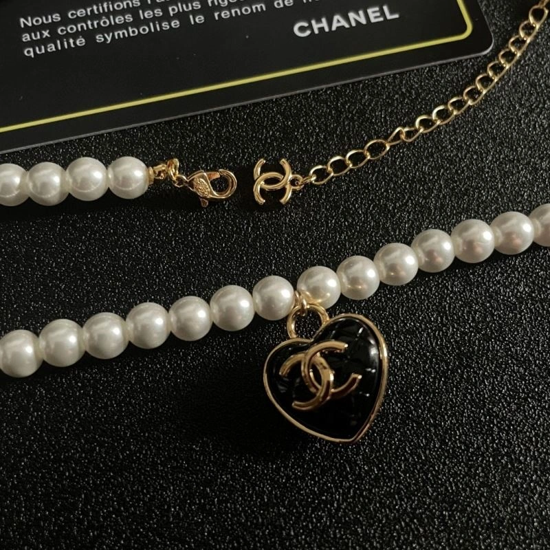 Inexpensive Chanel Necklaces