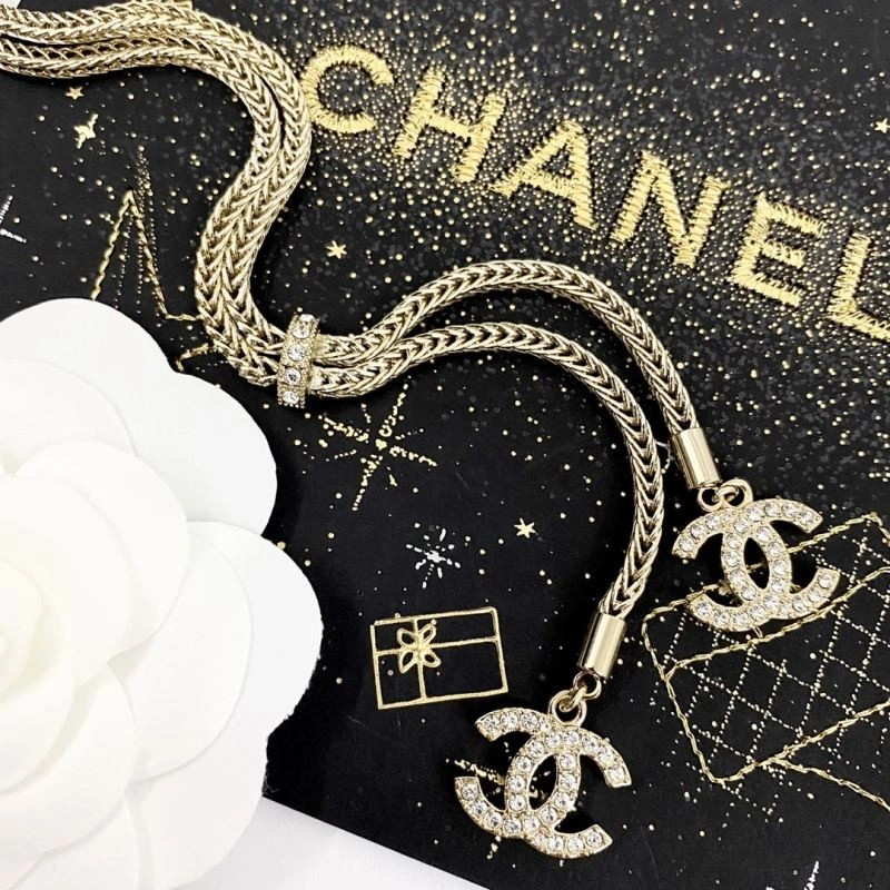 Accurate model Chanel Necklaces