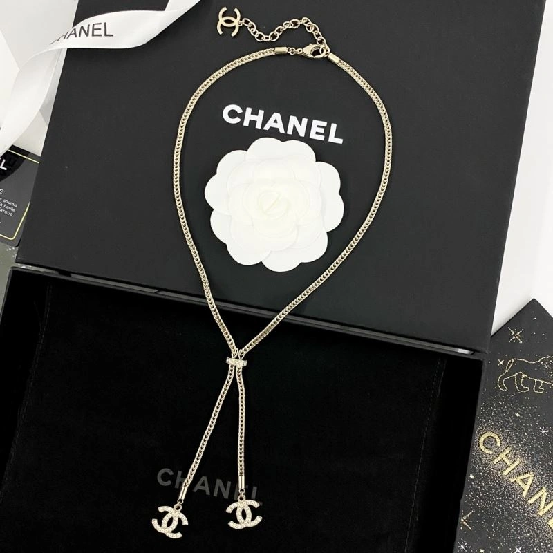 Accurate model Chanel Necklaces