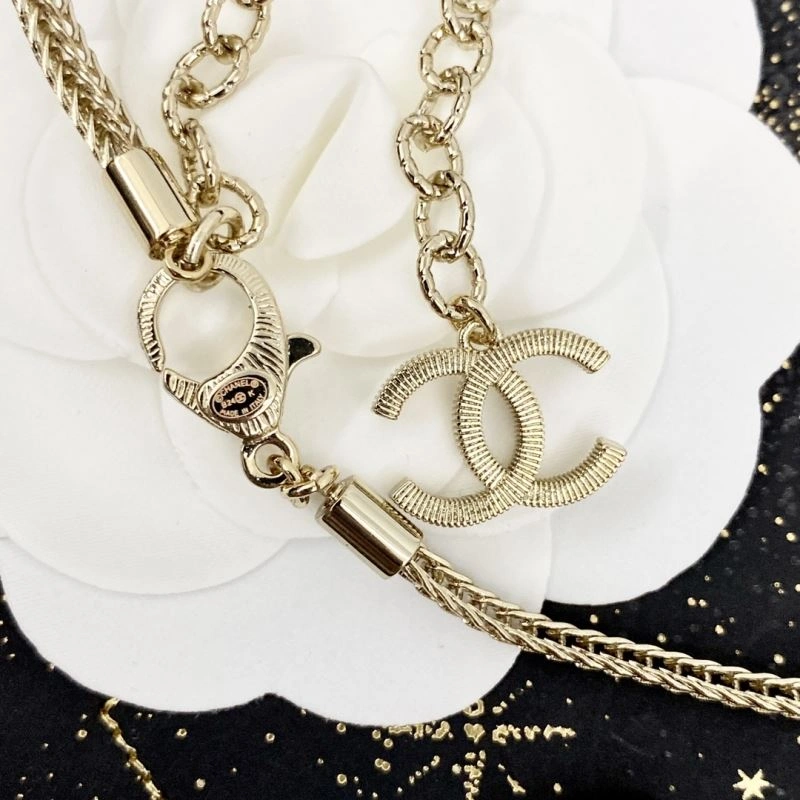 Accurate model Chanel Necklaces