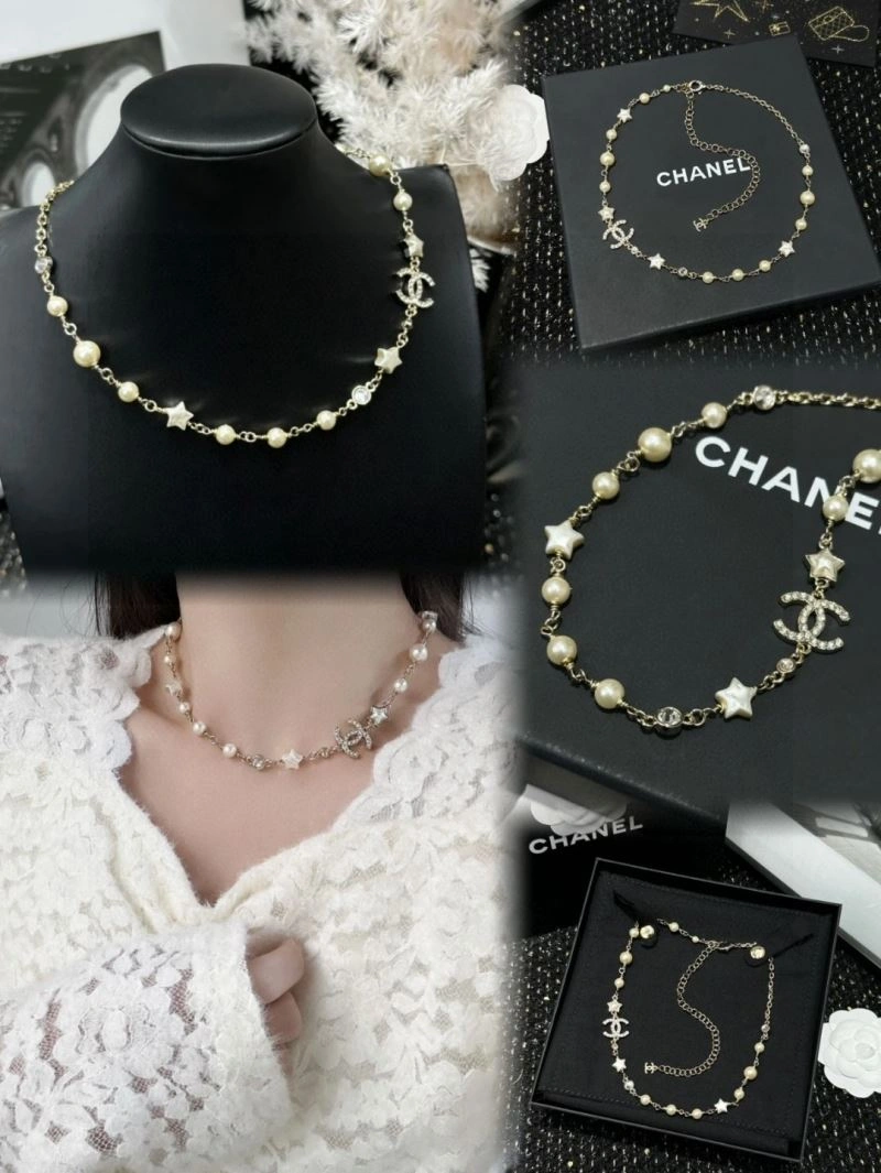 Accurate model Chanel Necklaces