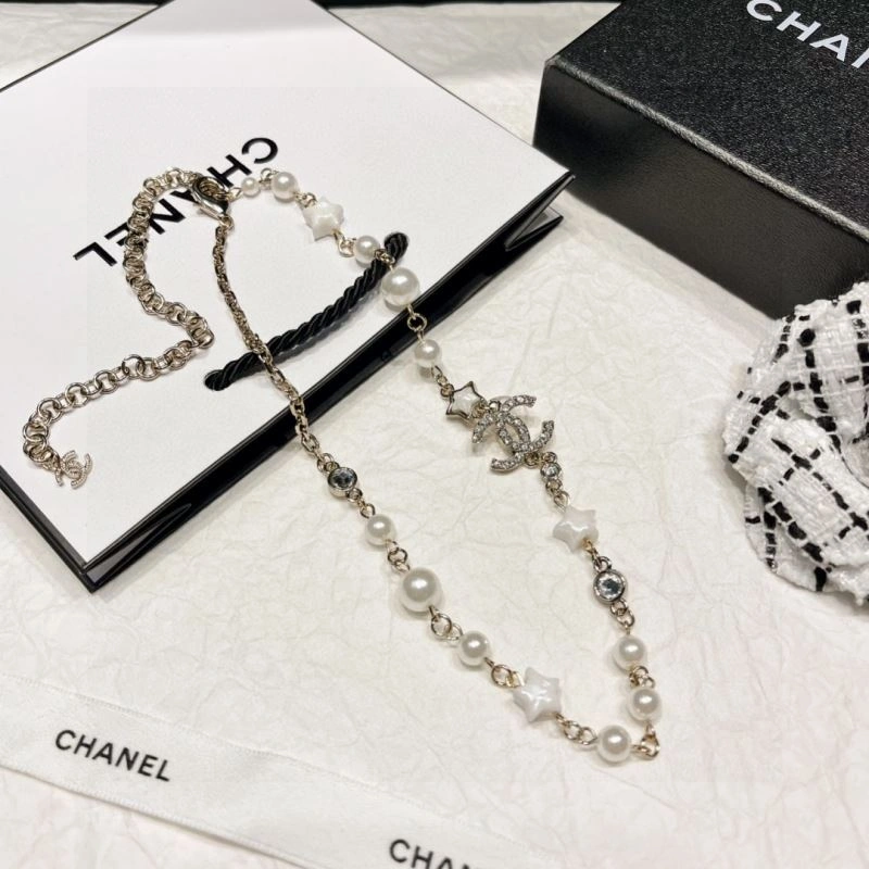 Accurate model Chanel Necklaces