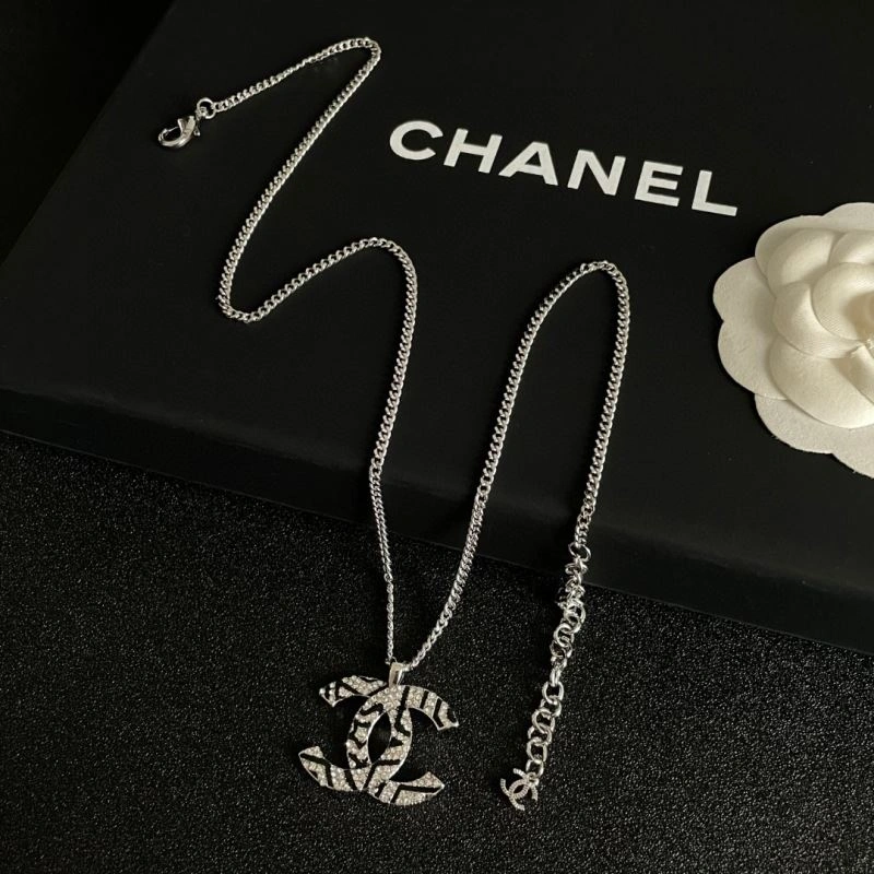 Precise copy Chanel Necklaces