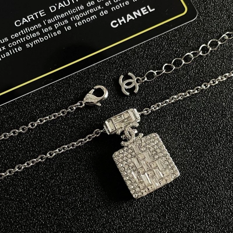 High accuracy Chanel Necklaces