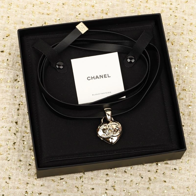 Brand-original Chanel Necklaces