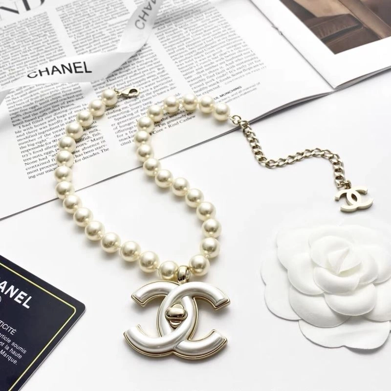 Original Chanel Necklaces