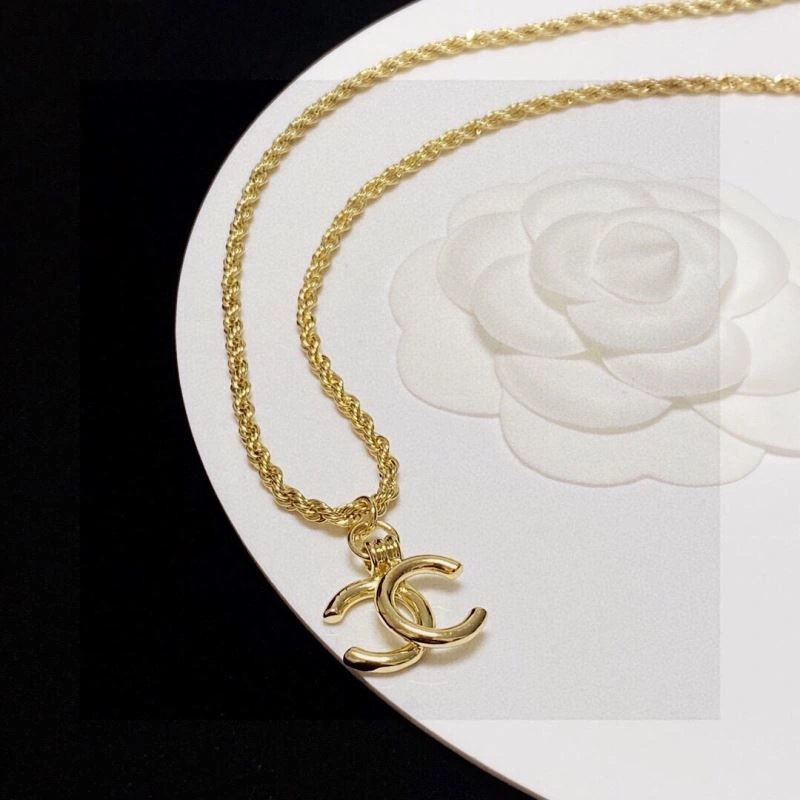 Value-priced Chanel Necklaces