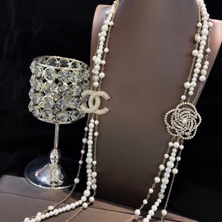 Accurate model Chanel Necklaces