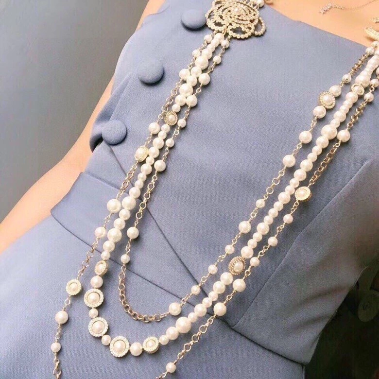 Accurate model Chanel Necklaces