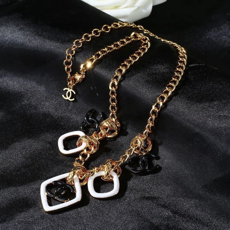 Inexpensive Chanel Necklaces