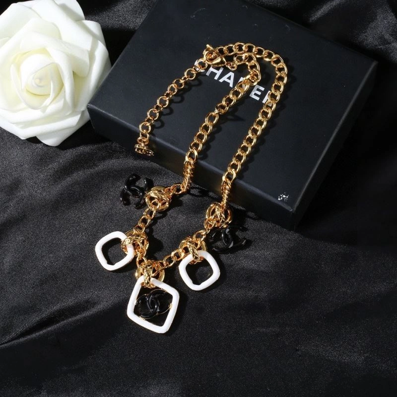 Inexpensive Chanel Necklaces