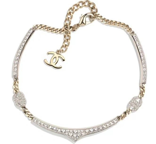 Indistinguishable Chanel Necklaces