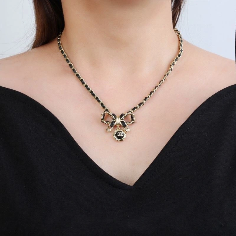 1:1 copy Chanel Necklaces