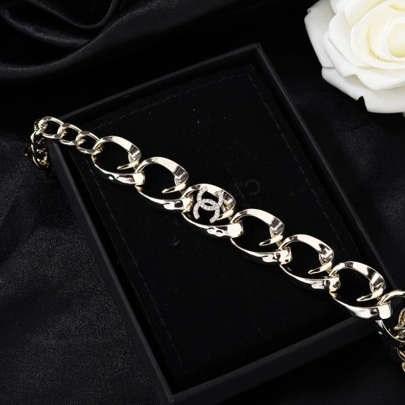 Low-cost Chanel Necklaces