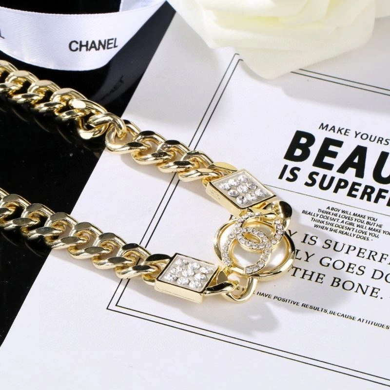 Accurate model Chanel Necklaces