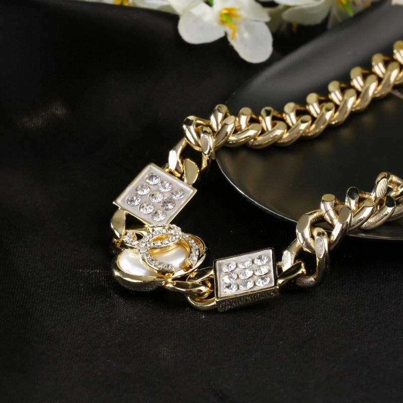 Accurate model Chanel Necklaces