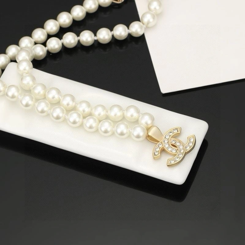 Accurate model Chanel Necklaces