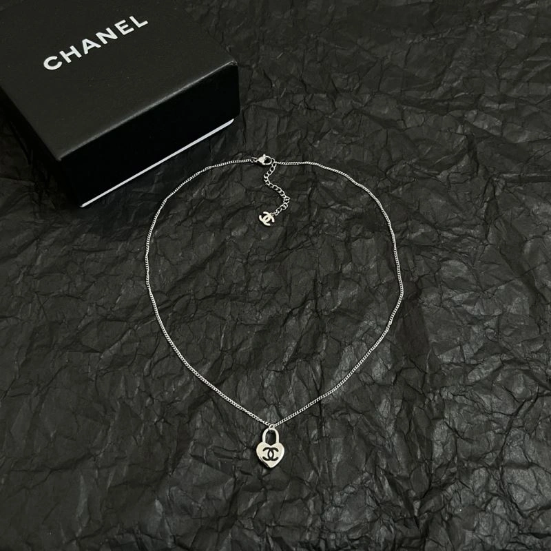 Precise copy Chanel Necklaces