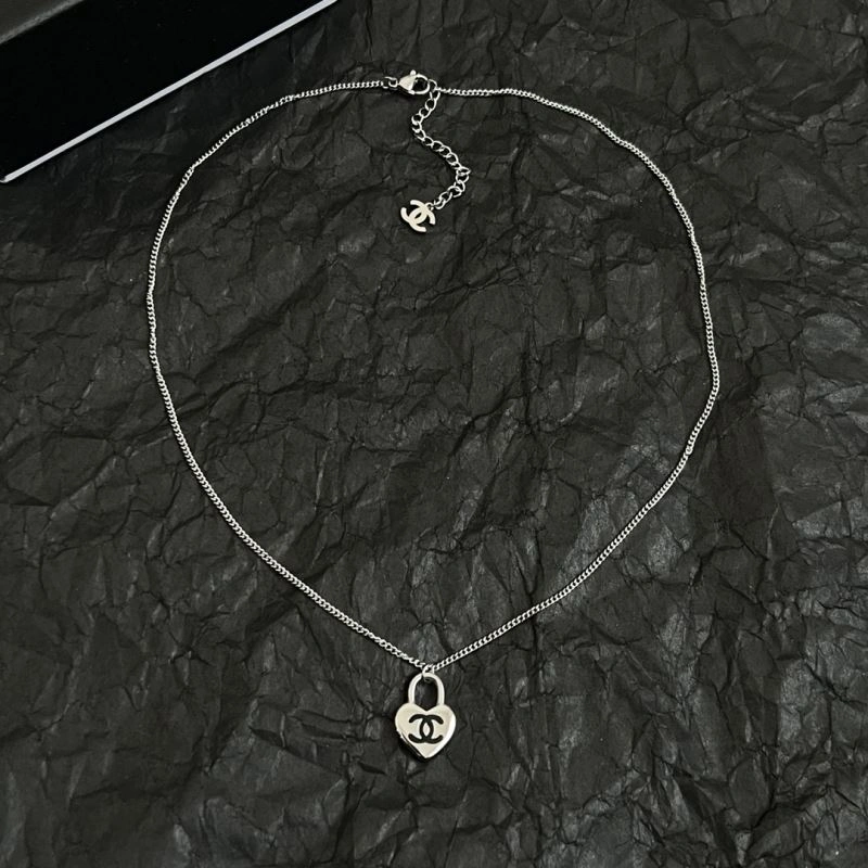 Precise copy Chanel Necklaces