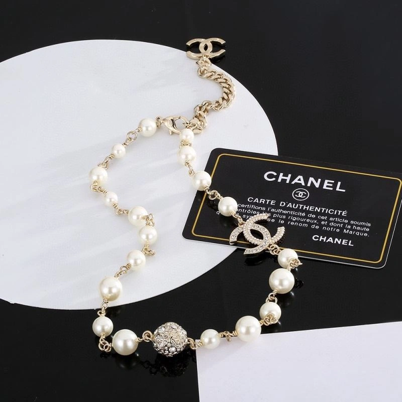 Bargain Chanel Necklaces