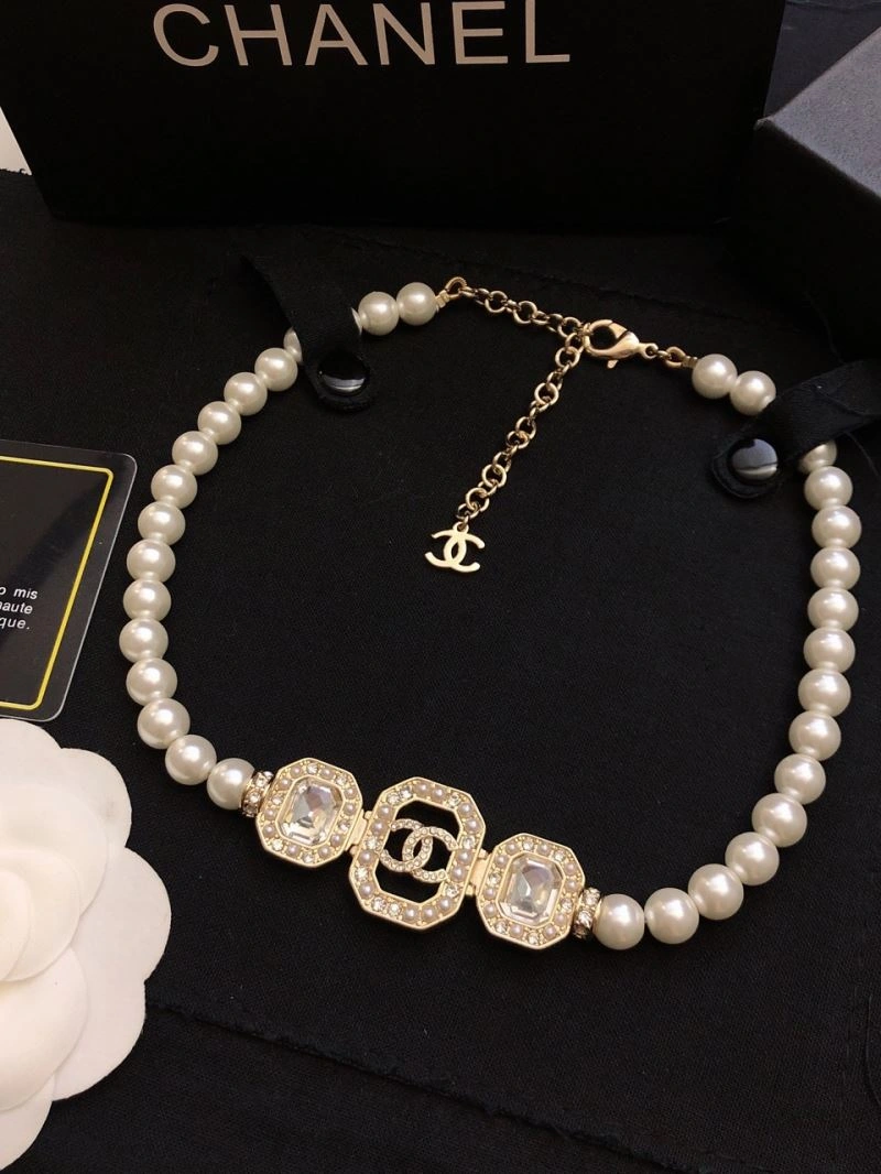 Cut-rate Chanel Necklaces