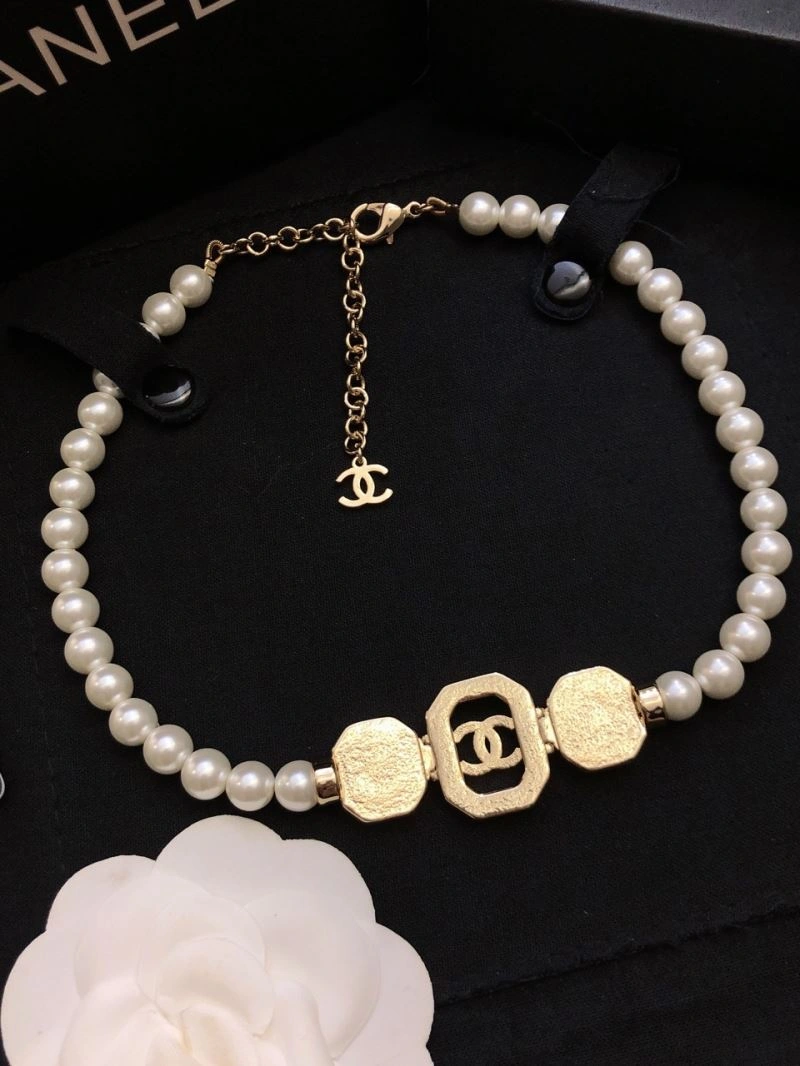 Cut-rate Chanel Necklaces