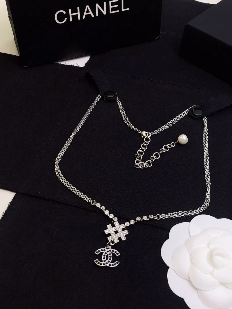 Cut-rate Chanel Necklaces