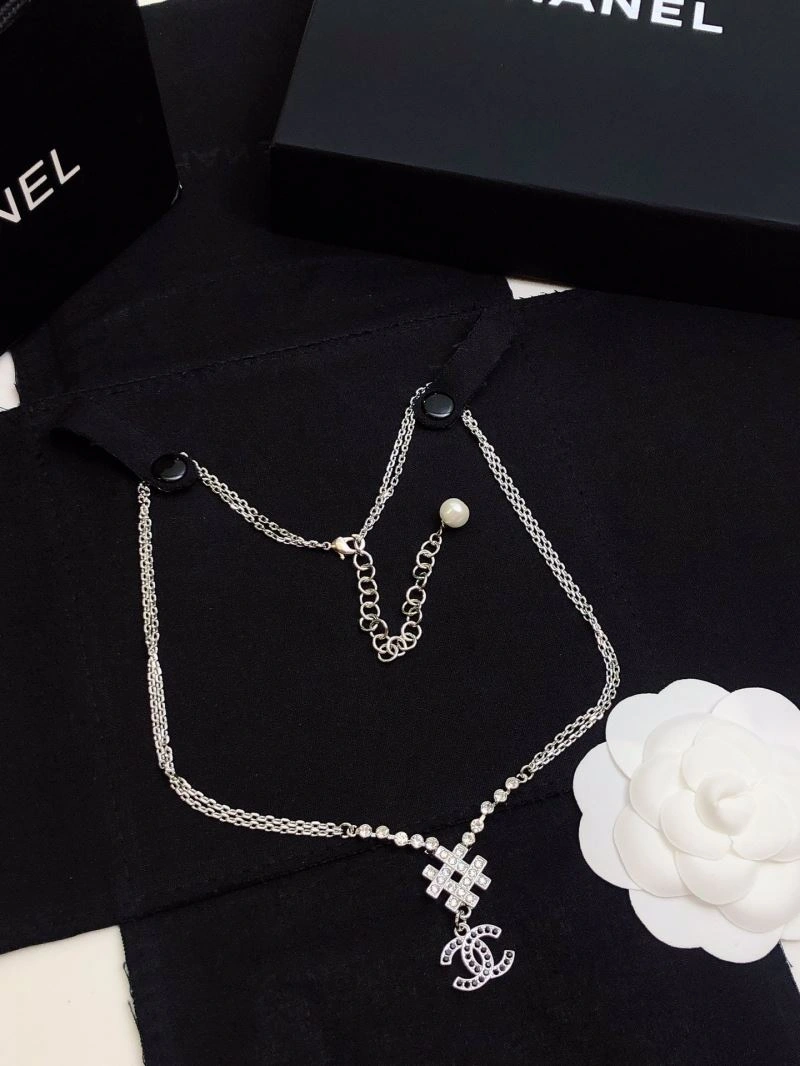 Cut-rate Chanel Necklaces