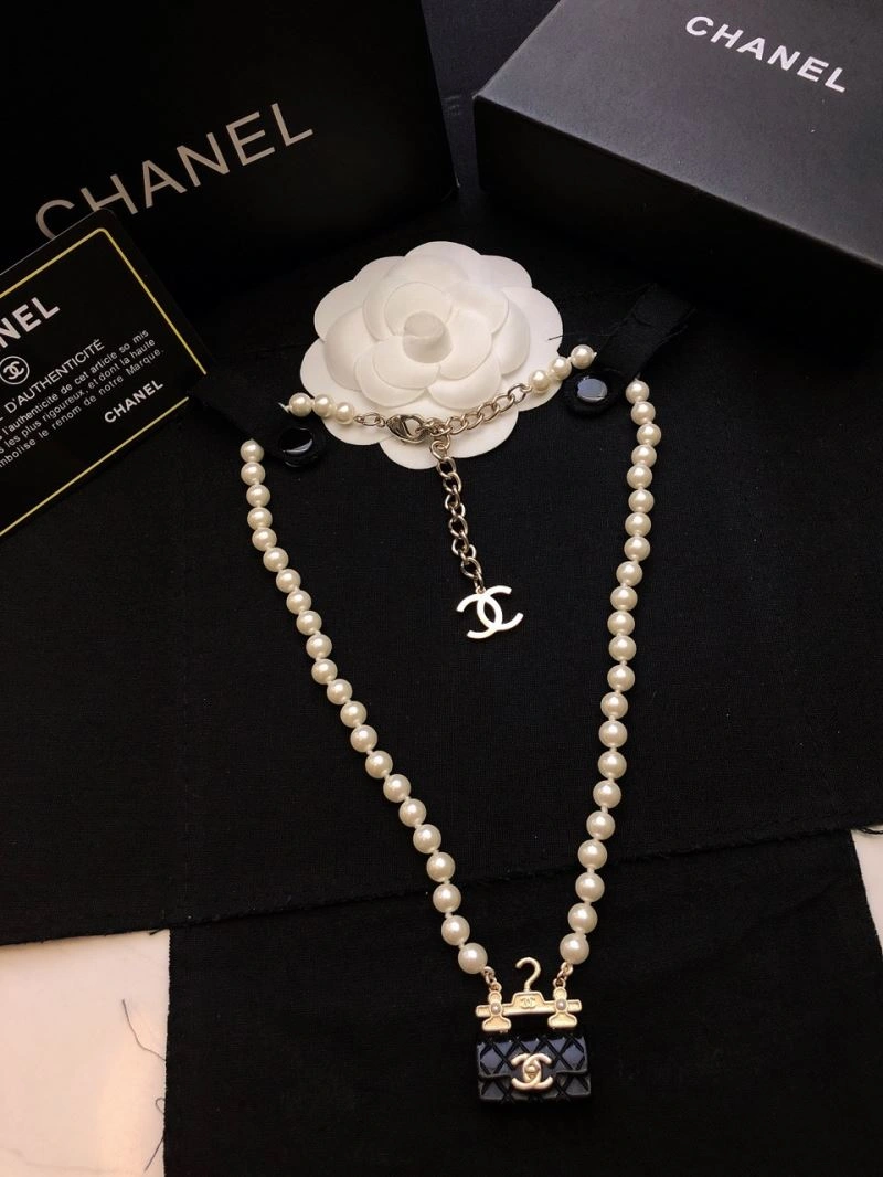 Precise copy Chanel Necklaces