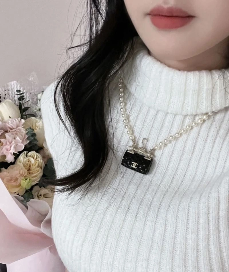 Precise copy Chanel Necklaces