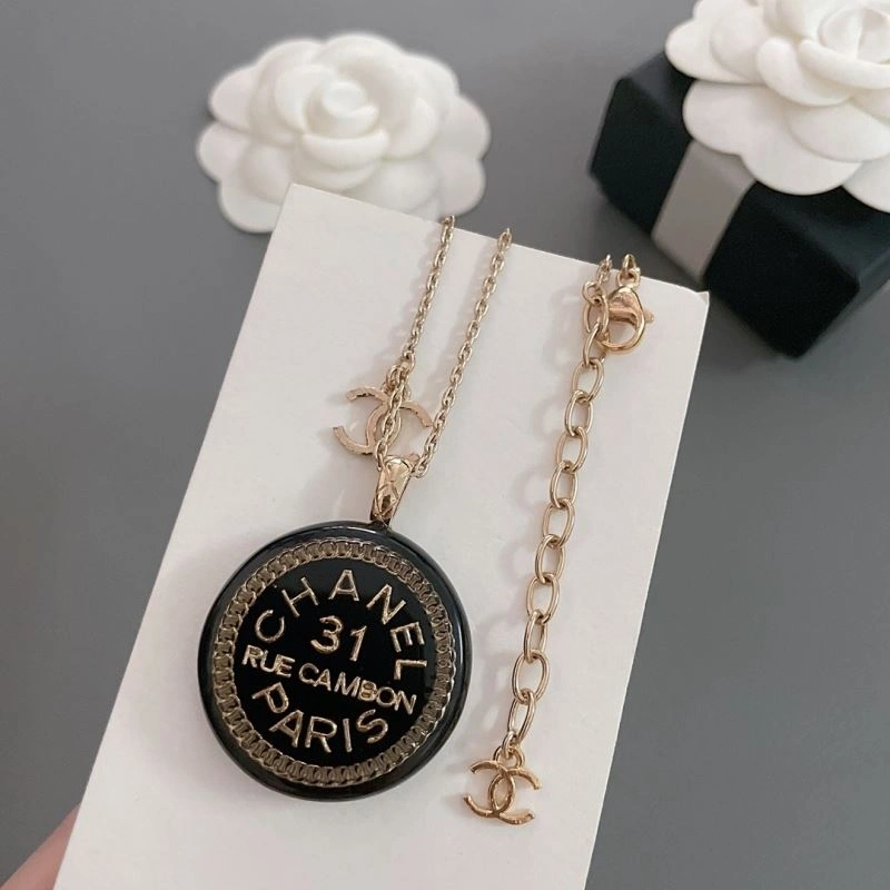 Cut-rate Chanel Necklaces
