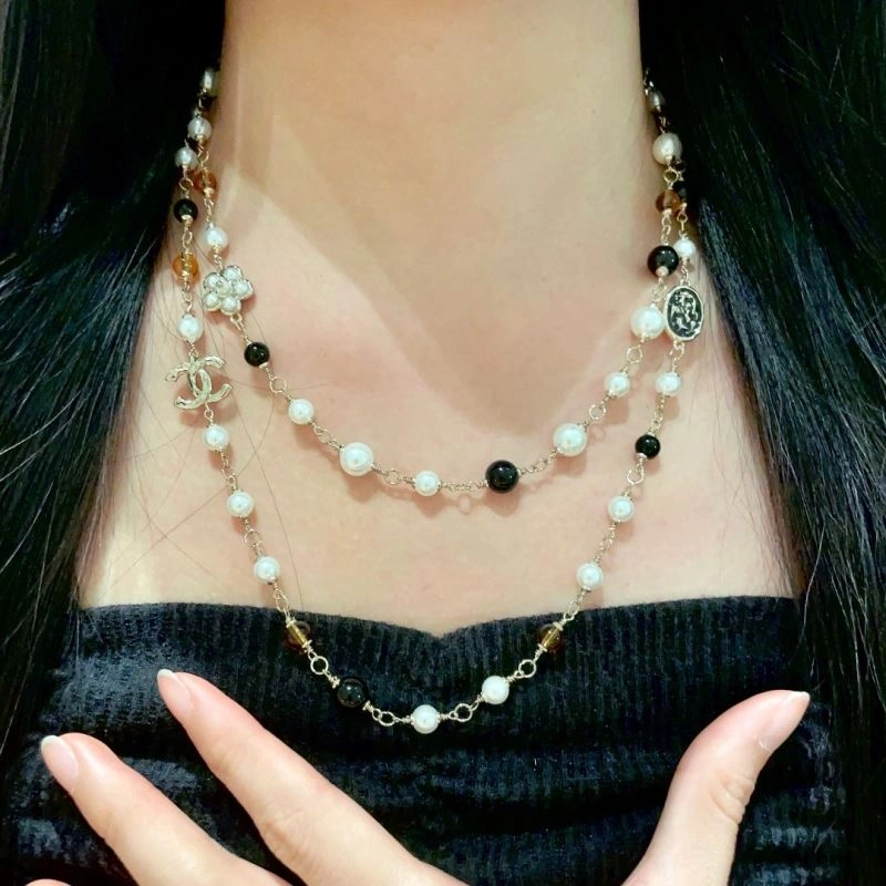 Low-cost Chanel Necklaces