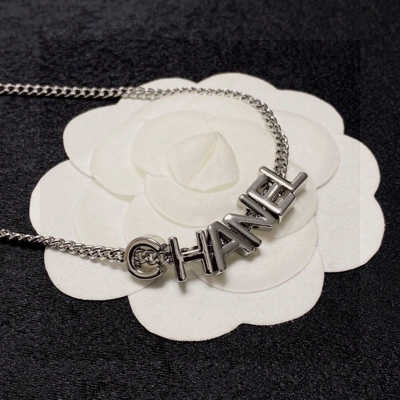 Bargain Chanel Necklaces