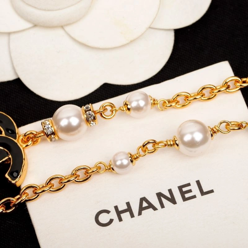 Inexpensive Chanel Necklaces