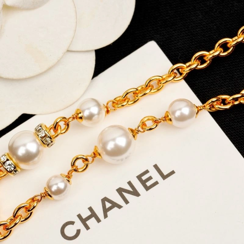 Low-cost Chanel Necklaces