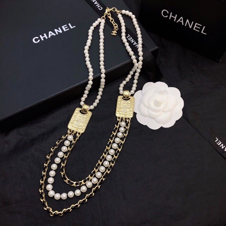 Discounted Chanel Necklaces