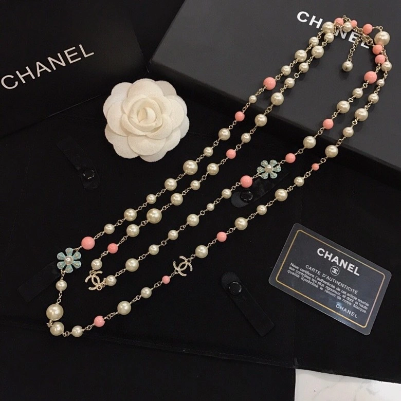 Brand-authenticated Chanel Necklaces
