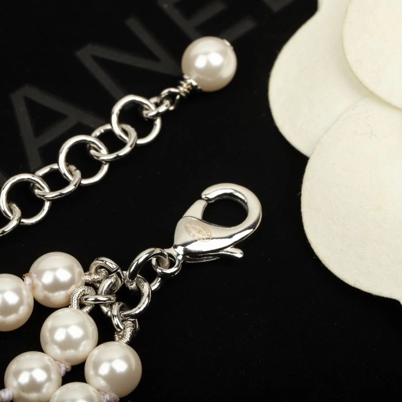 Brand-authenticated Chanel Necklaces