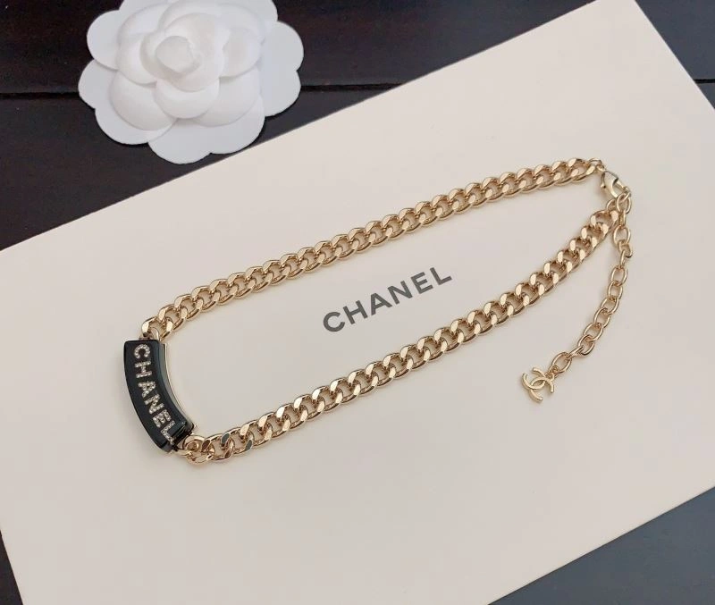 Bargain Chanel Necklaces
